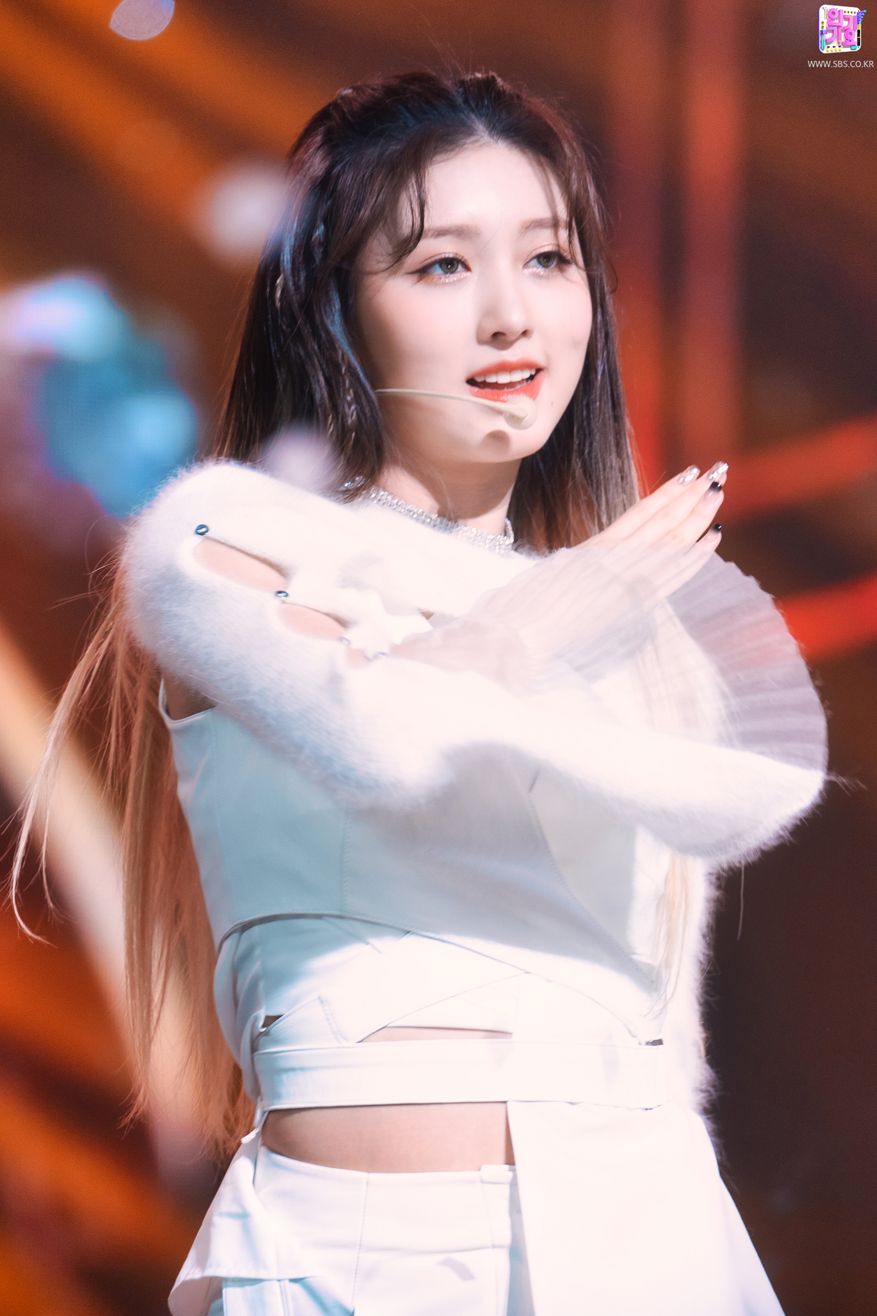 IVE Gaeul Inkigayo - allkpop forums