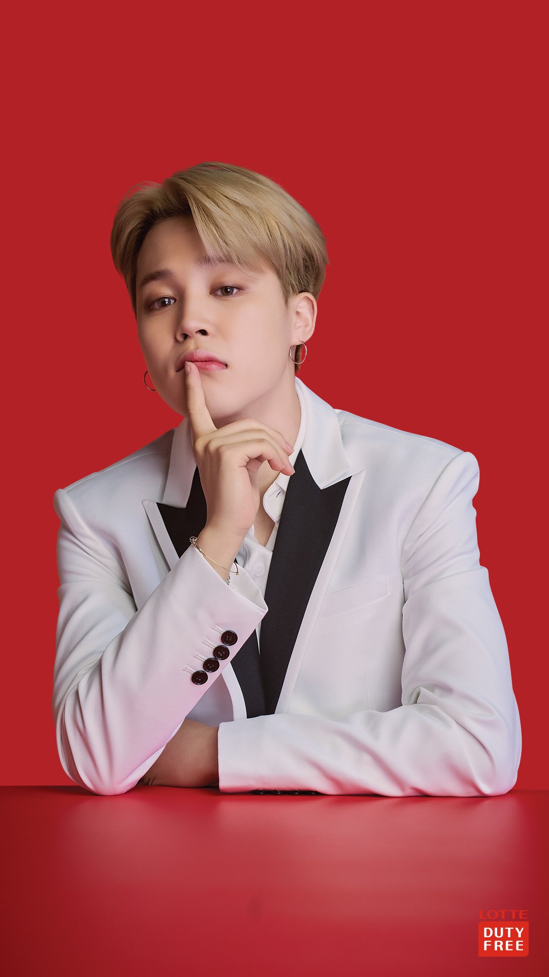 BTS Lotte Duty Free - Behind Cut - allkpop forums